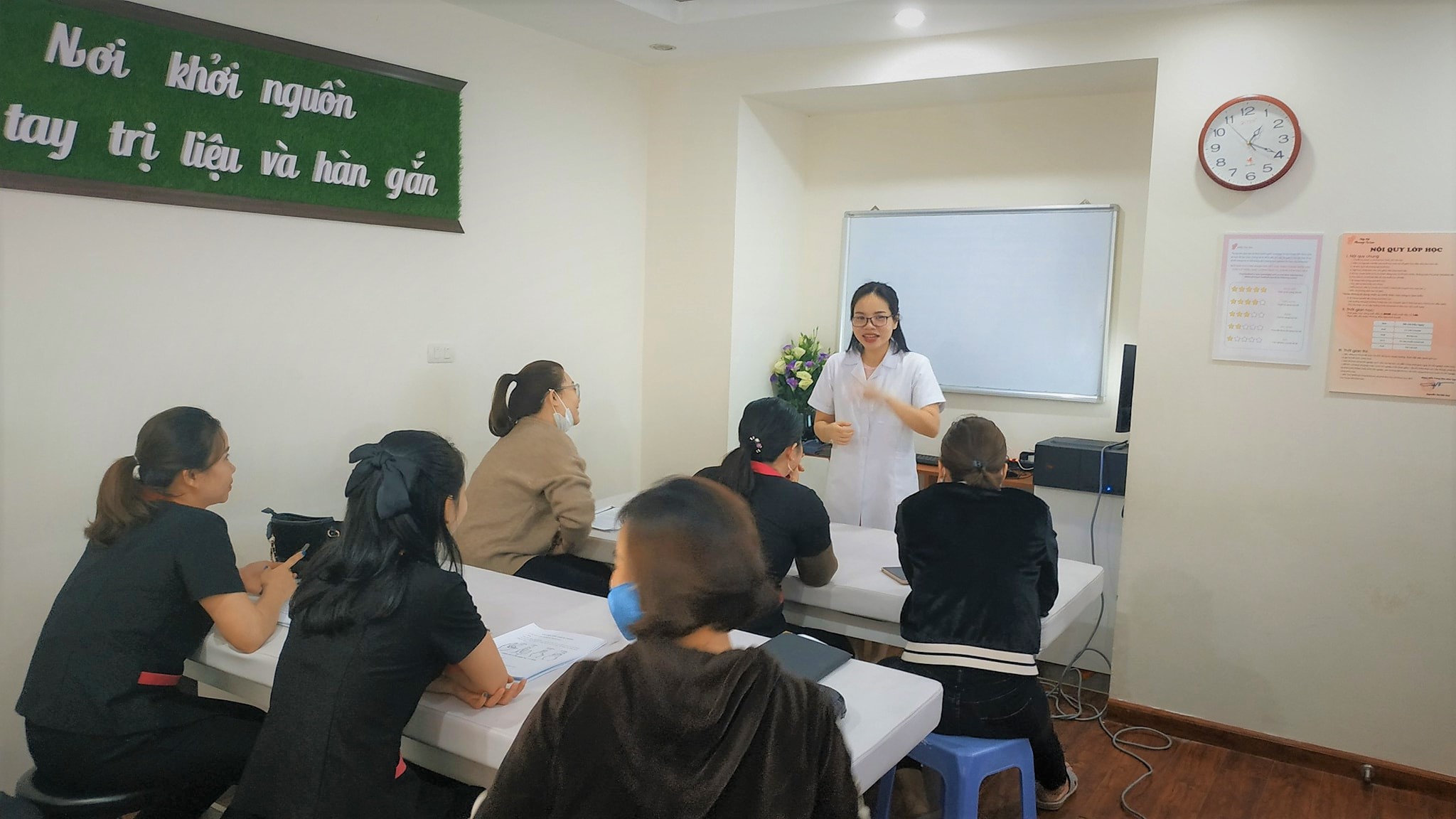 CÁC NHÓM ZALO HỖ TRỢ HỌC TẬP - KHỞI NGHIỆP TẠI HADU VIỆT NAM